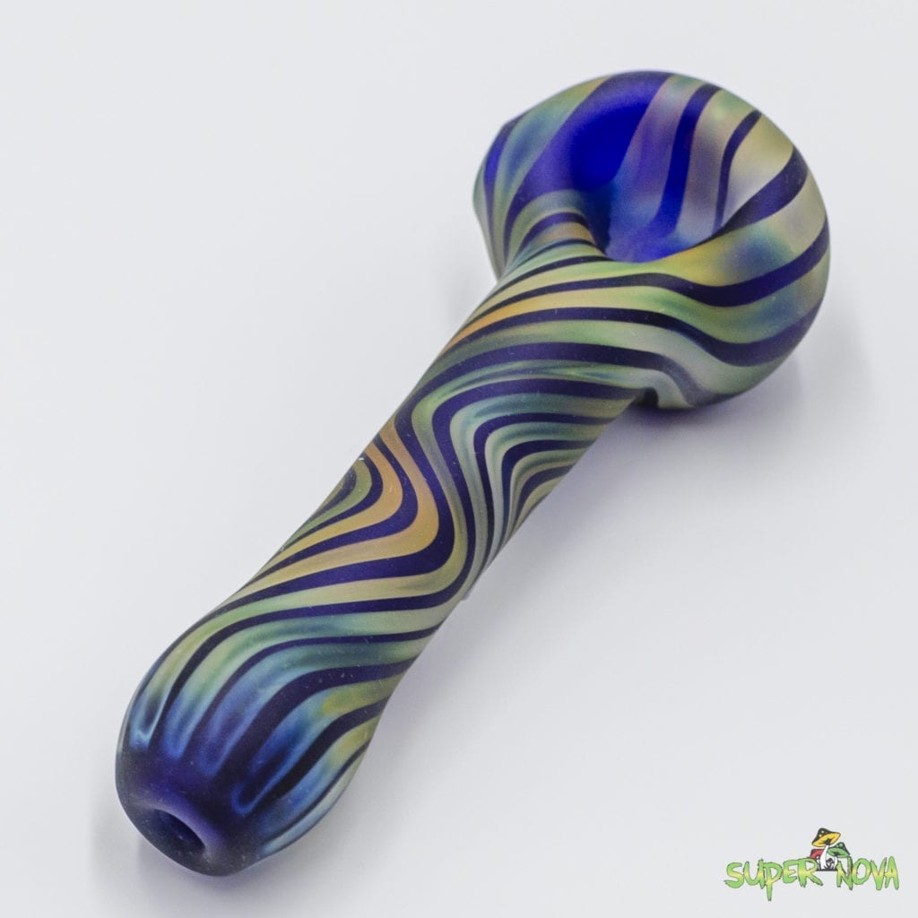 Gradient Waves Handpipe by Izlow Glass - Supernova Smoke & Vape Shop
